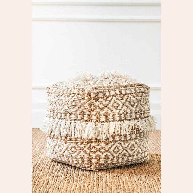 Puffs, bancos y banquetas